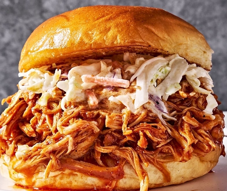 CHICKEN BBQ Sandwich | HAWK'S FISH & BBQ